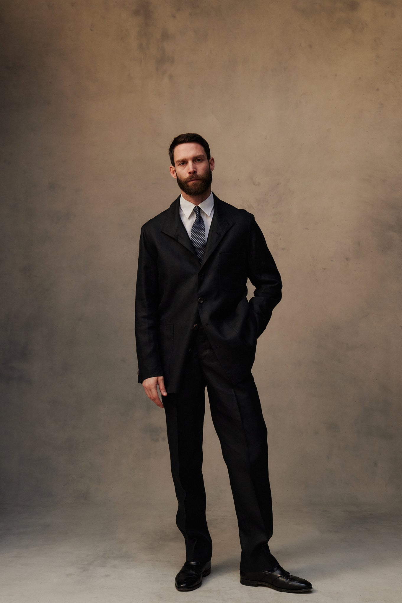 Suits – Harry Mundy