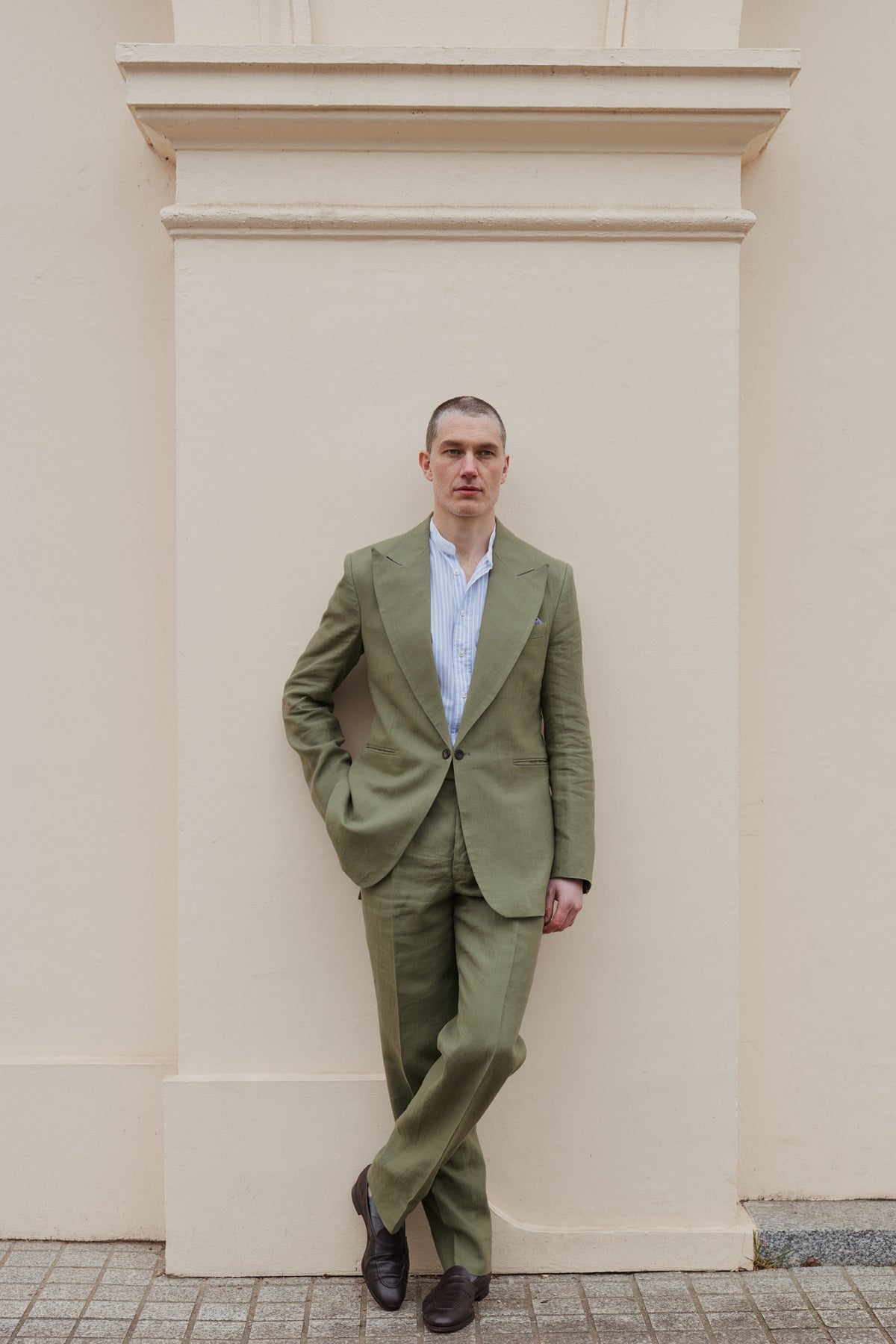 The Swire Suit – Harry Mundy